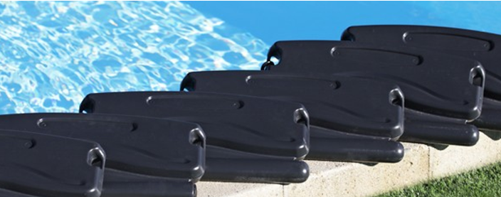 Combien de flotteurs d’hivernage dois-je installer dans ma piscine